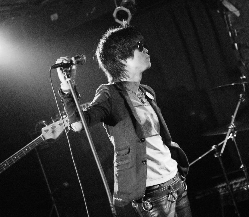 6月21日発売! CRUCIAL SECTION EP-BLACK AND WHITE MICK SICK氏レビュー | NEWS ...